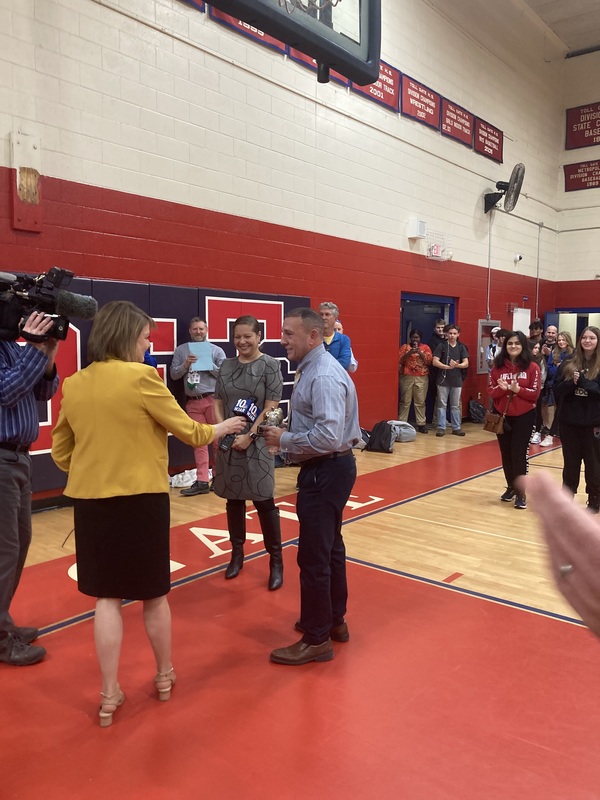 David Hagopian wins the Golden Apple Award | Toll Gate High School